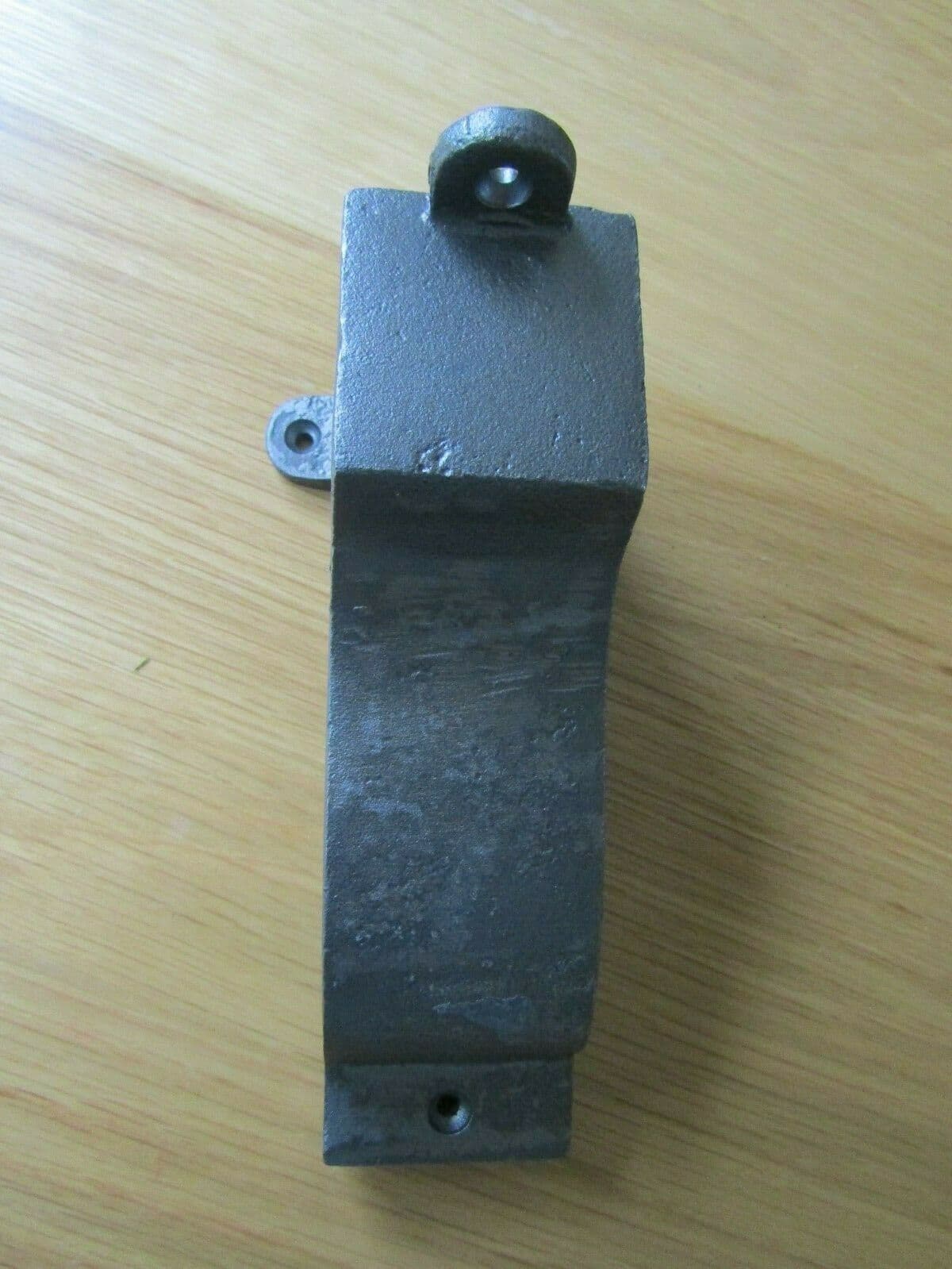 Cast Iron Corbel Shelf Support