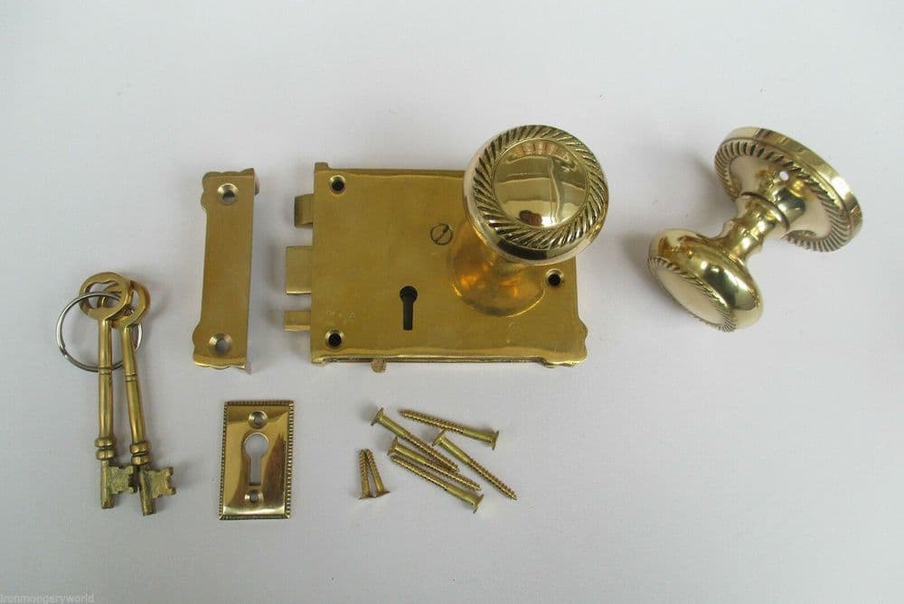 East Lake Plain Lock & Georgian Rim Brass Set