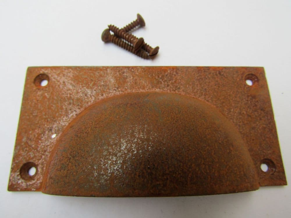 Large Rectangular Cup Pull Handle Rust