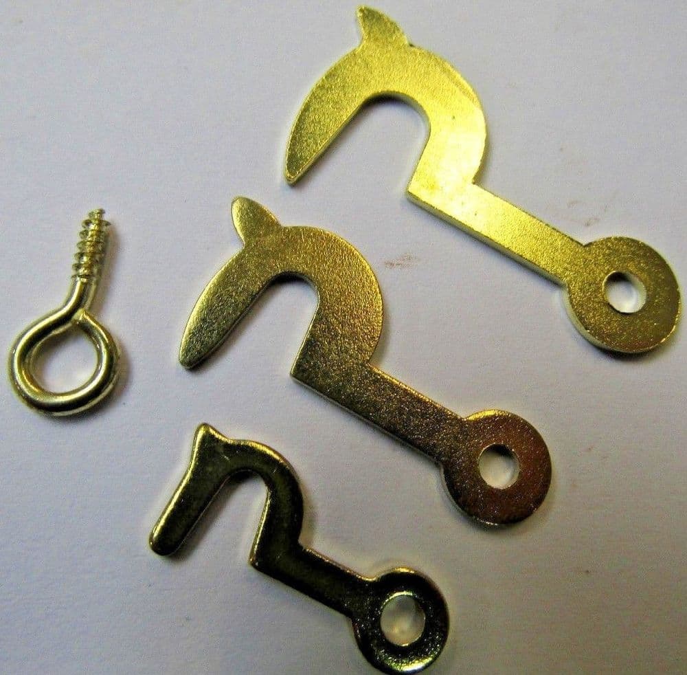 Pack Of 50 Brass Side Hooks Medium