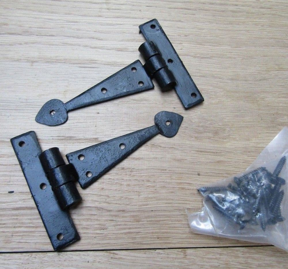 Pair Of 4" Spear Head Hinges Black Wax