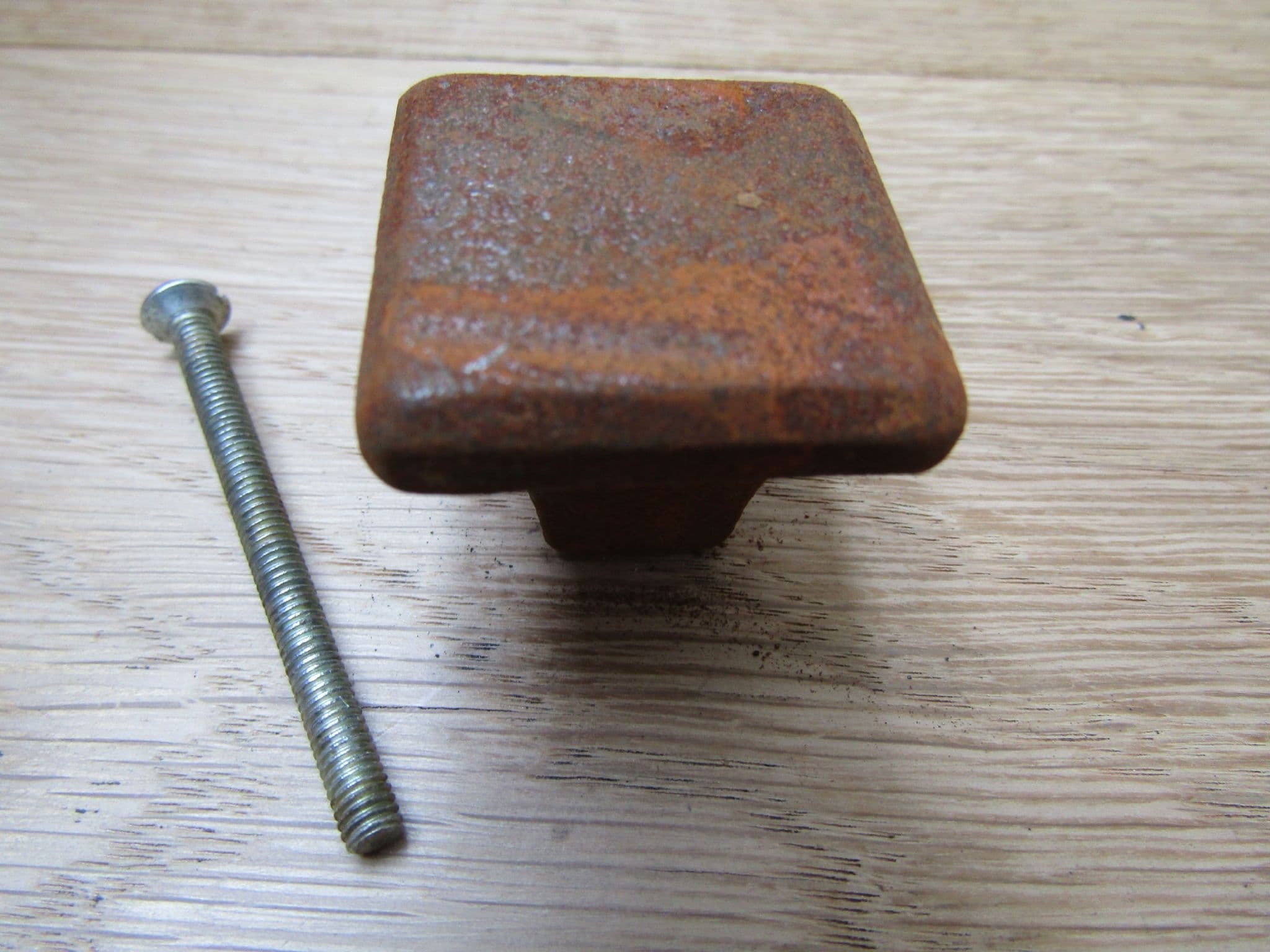 Plain Square Shaker Cupboard Knob Rust