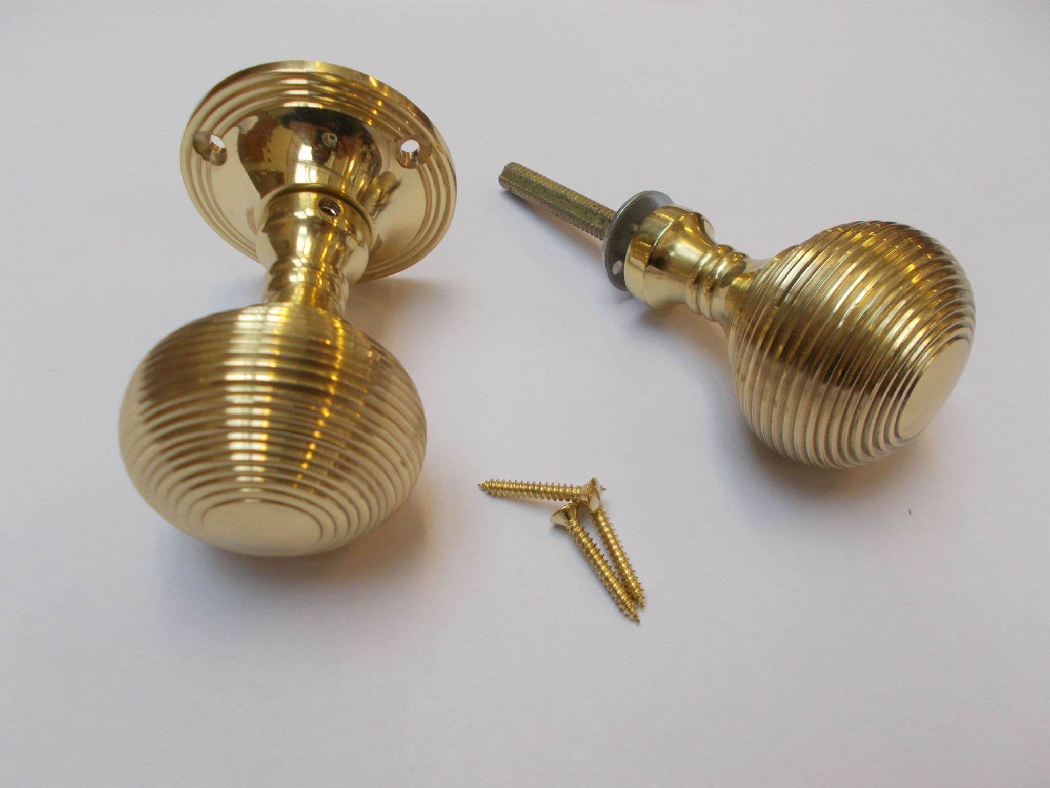 Vertical Rim Lock Antique Iron & Beehive Rim Brass Set