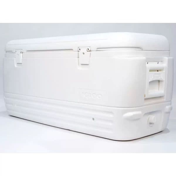 Igloo 114 Litre 120 US Quart Polar Cool Box