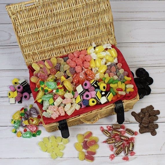 Old Fashioned Sweet Hamper | Unique Gift Hampers | Retro sweet Gifts