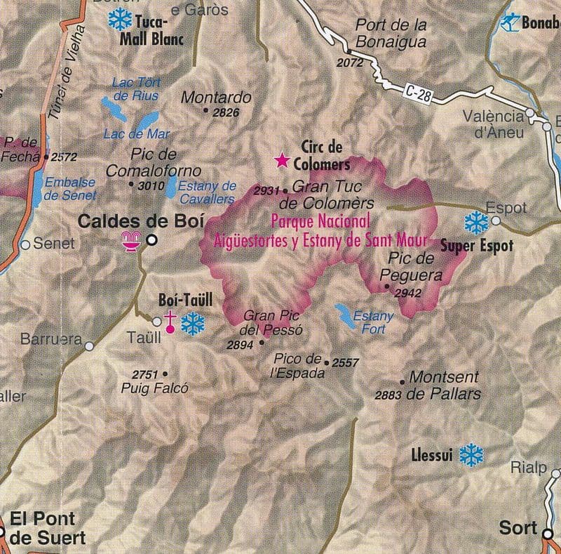 Rando Editions 1:50,000 Walking Map Of the Pyrenees Map 01