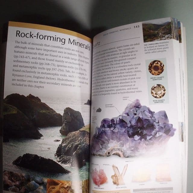DK Handbook Rocks and Minerals New copy