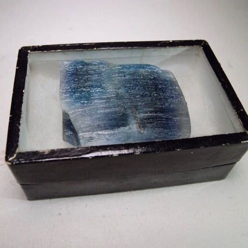 FIBROUS BLUE HALITE - A blue variety of halite rock salt from France