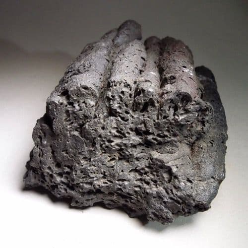 ROPY LAVA PAHOEHOE - Iceland