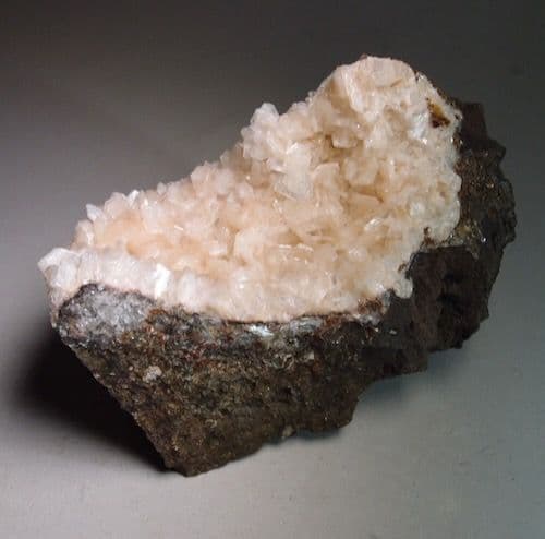 STILBITE CRYSTALS - Isle of Skye Scotland