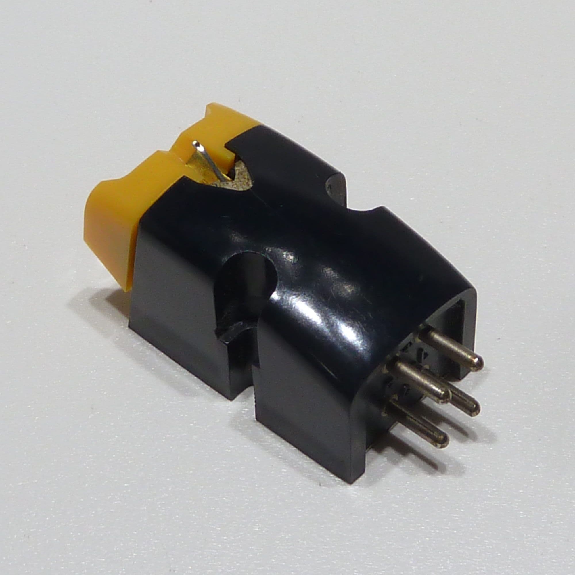 Pioneer PC-35 Cartridge with New Stylus