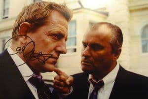 A117 - MARK WINGETT - THE BILL - SIGNED 10x8 PHOTO