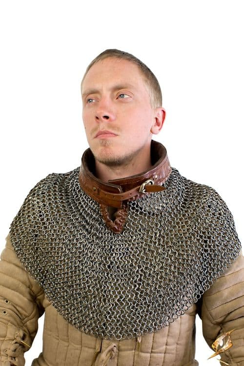 LARP Chain Mantle