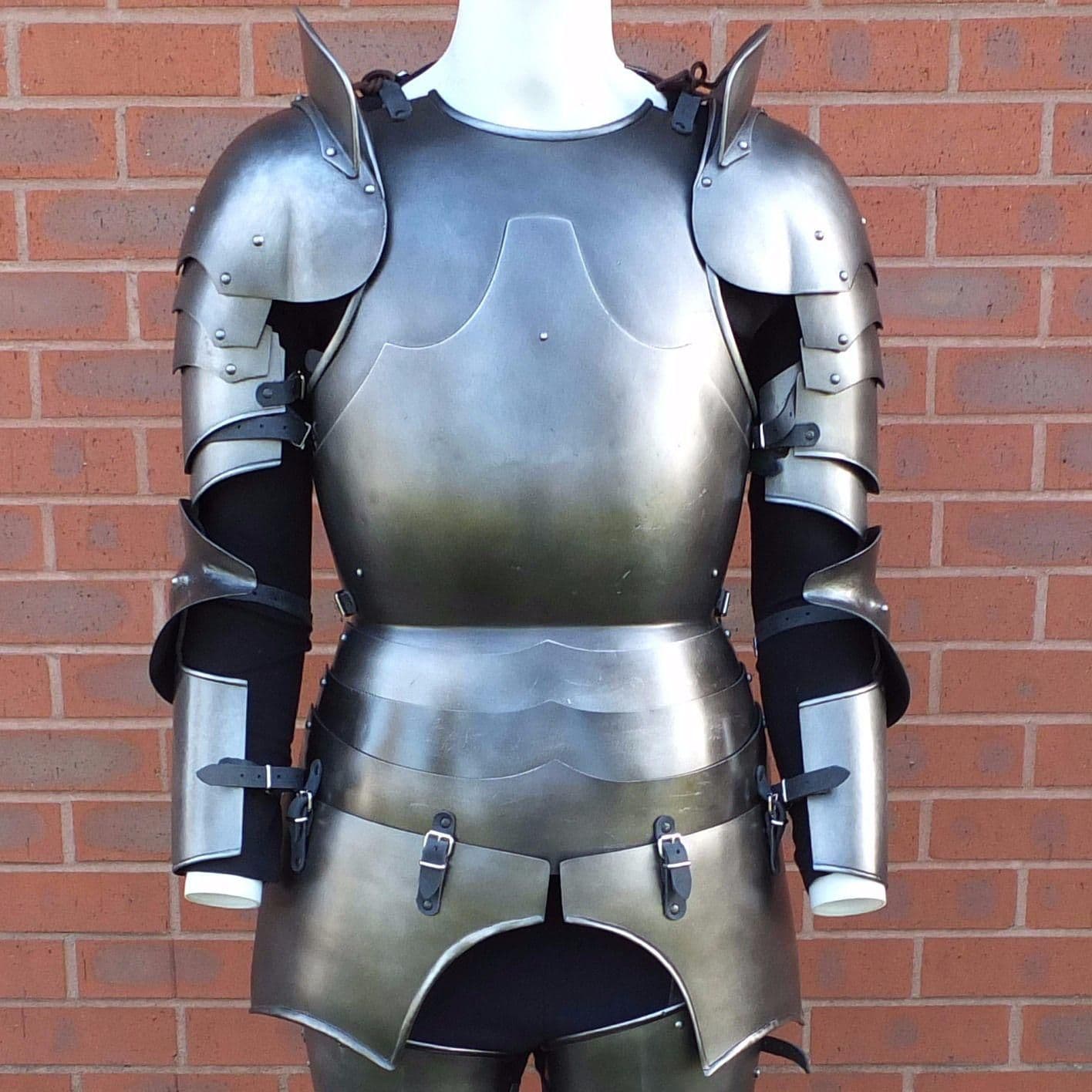LARP Polyurethane Classic Milanese Armour Set