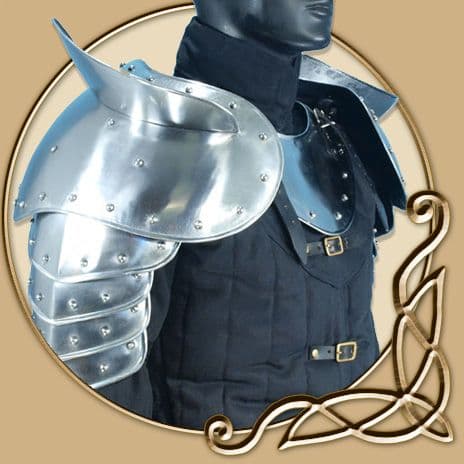 LARP Shoulder Plate Warrior with Sword Breakers