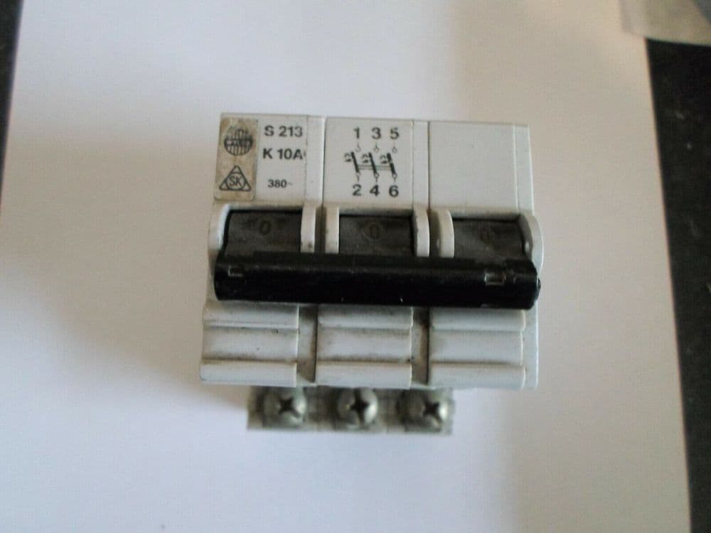 BBC WYLEX STOTZ KONTAKT S213 K 10A 10 AMP 10KA TRIPLE POLE MCB CIRCUIT BREAKER