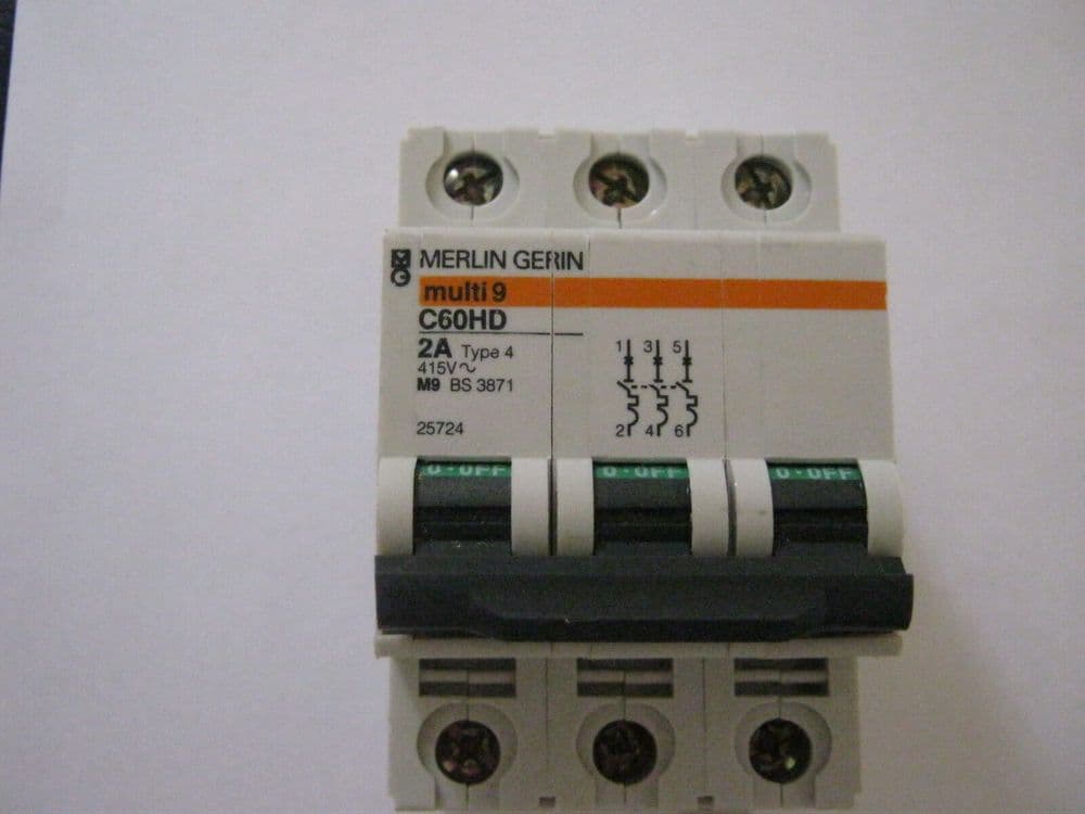 MERLIN GERIN MULTI 9 C60HD 2A TYPE 4 M9 415V TRIPLE POLE CIRCUIT BREAKER 25724