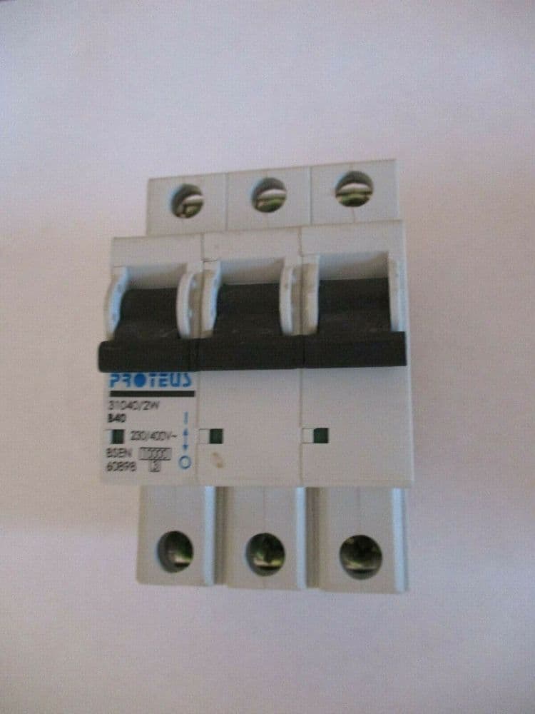 PROTEUS B40 40 AMP 31040/2W 10KA TRIPLE POLE MCB CIRCUIT BREAKER