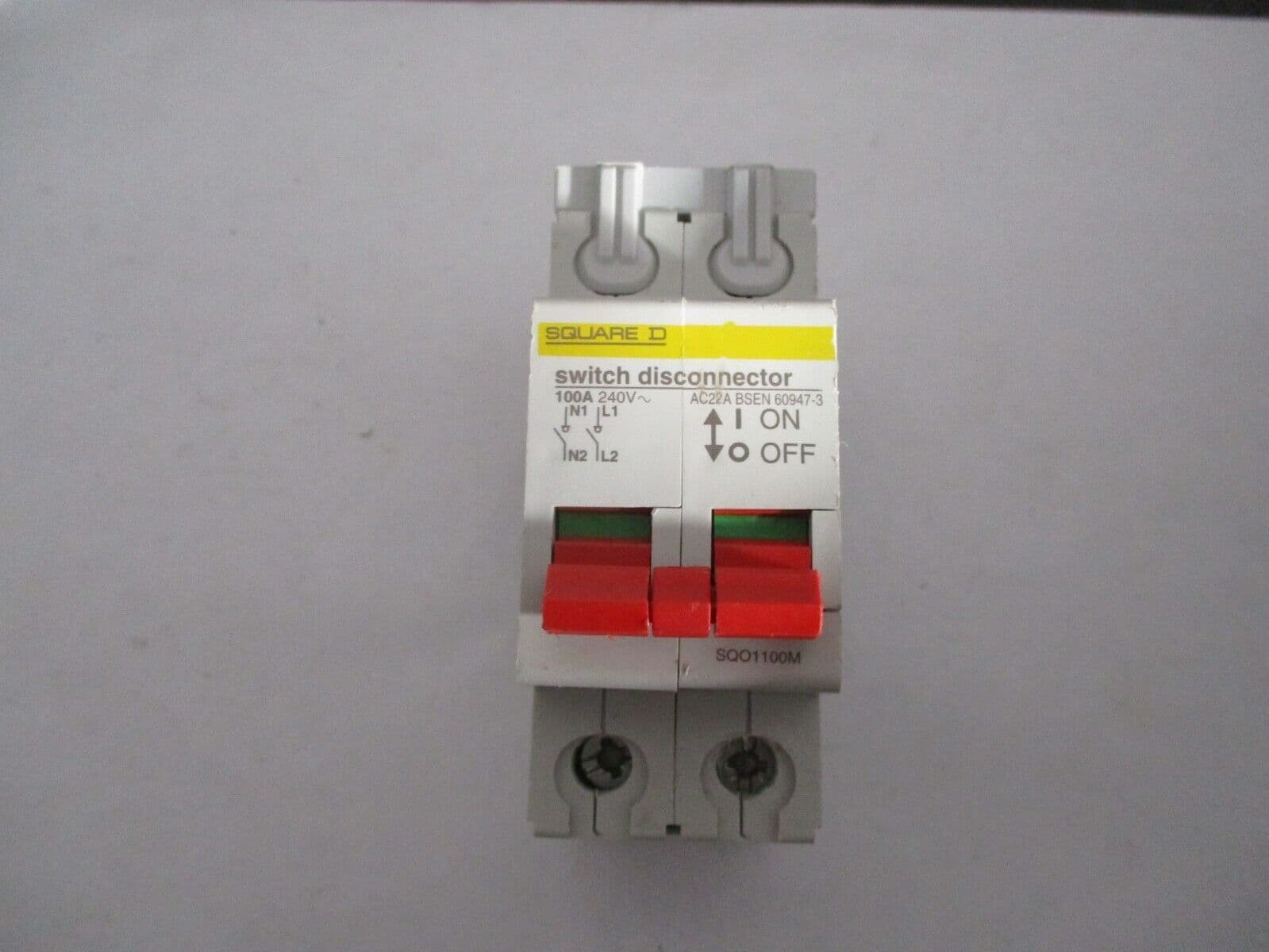 SQUARE D 100 AMP SQO1100M MAIN SWITCH DISCONNECTOR
