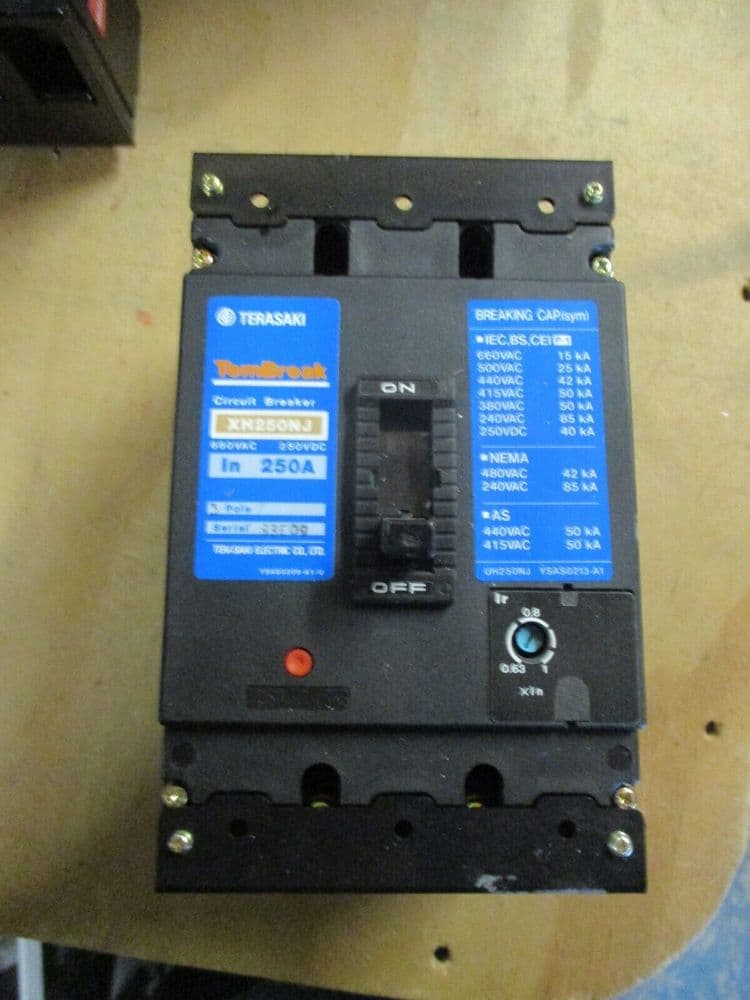 TERASAKI TEMBREAK XH250NJ 250 AMP 3 POLE MCCB CIRCUIT BREAKER