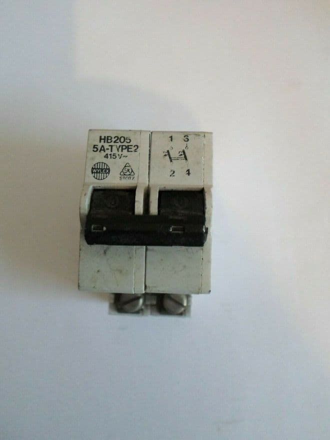 WYLEX HB205 5 AMP DOUBLE POLE MCB CIRCUIT BREAKER