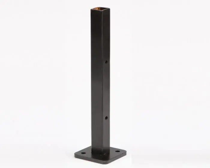 Fence Post | Plate with Bolts