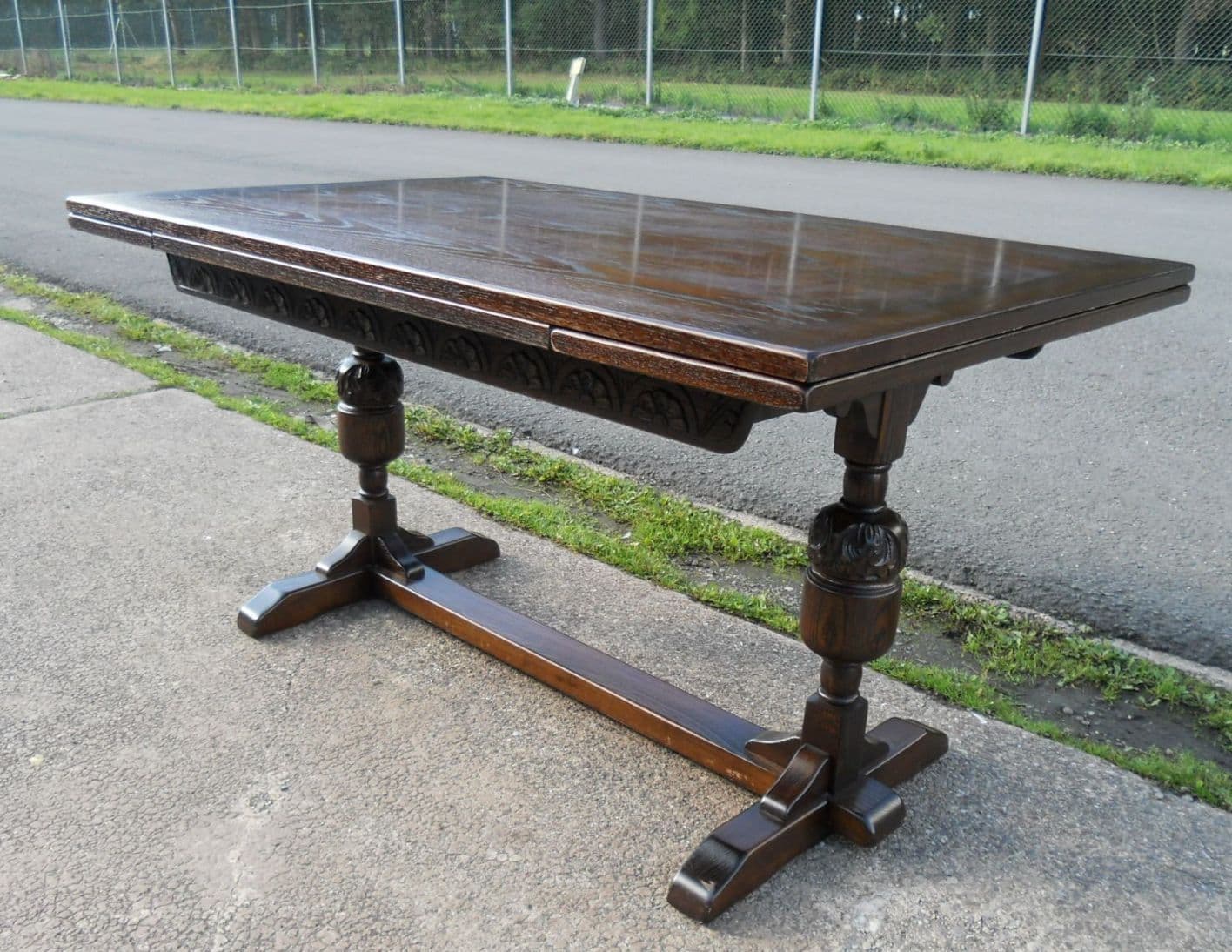 Dark Oak Extending Dining Table to Seat Eight by Jaycee - SOLD