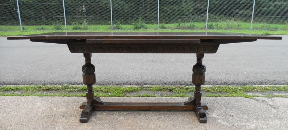 Dark Oak Extending Dining Table to Seat Eight by Jaycee - SOLD