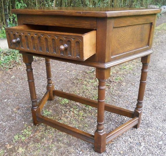 Oak Hall Side Table by Reprodux