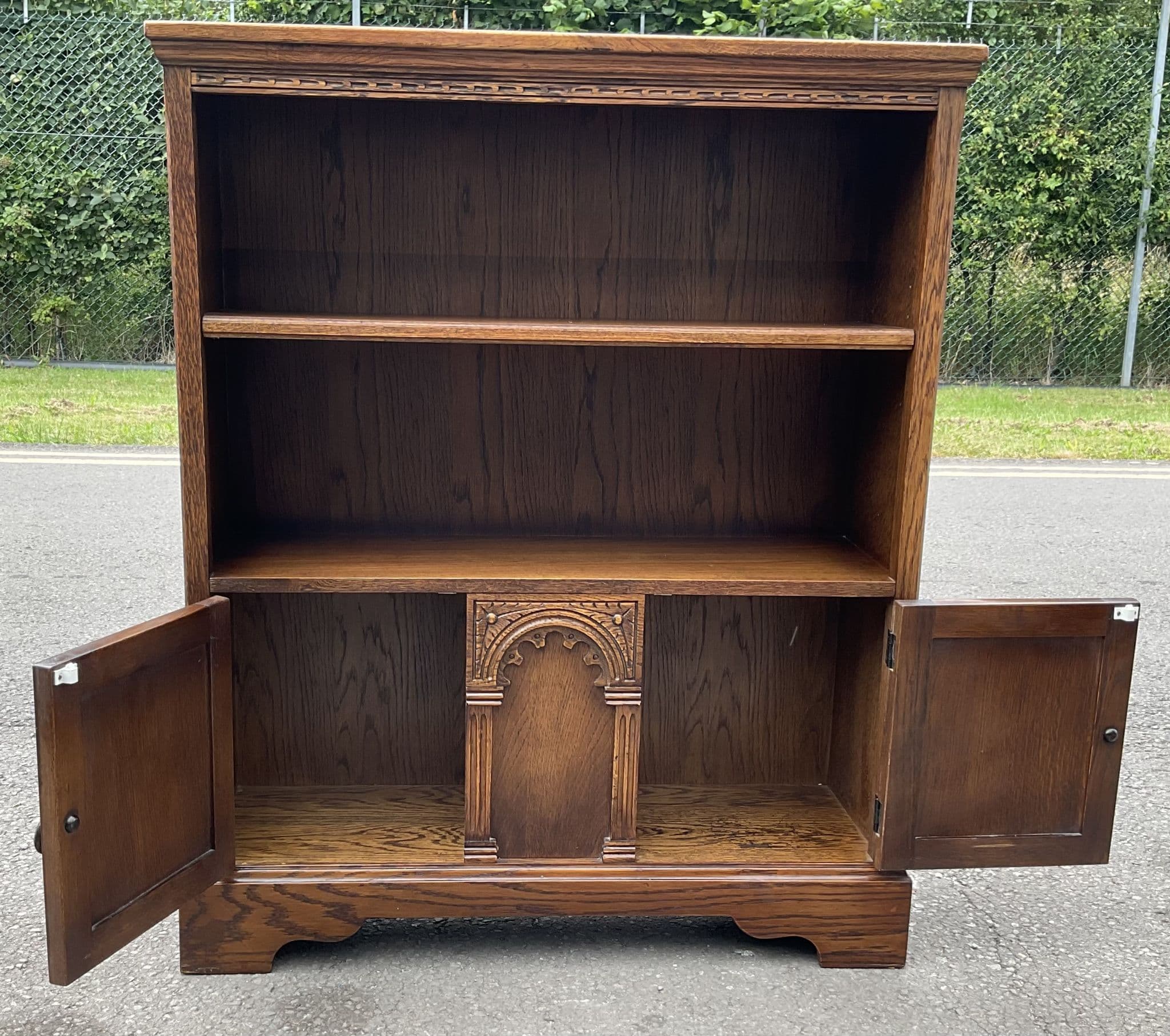 Oak Standing Reproduction Open Bookcase