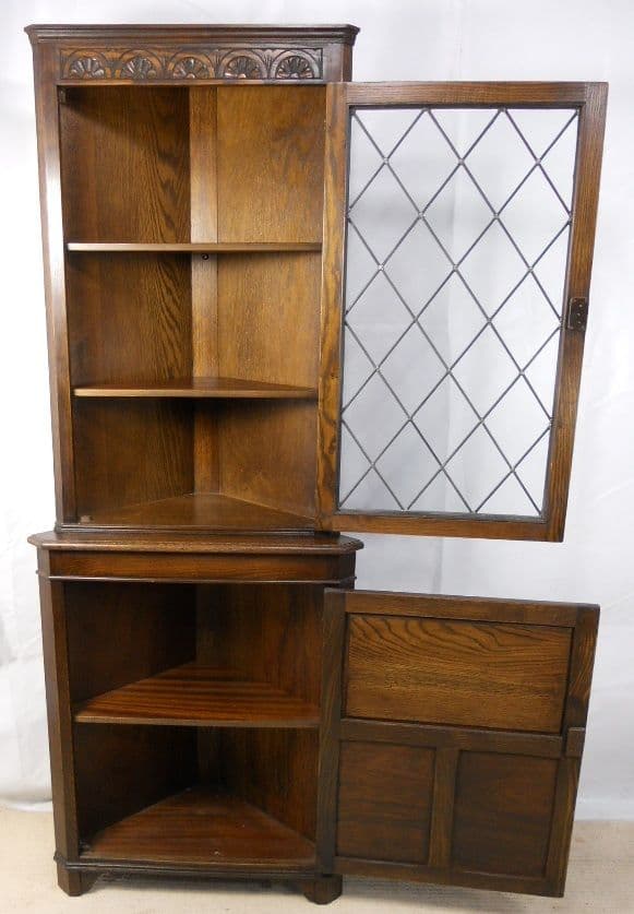 Reproduction Oak Standing Corner Cupboard by Jaycee