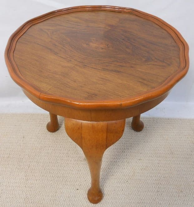 Round Walnut Small Coffee Table Stand