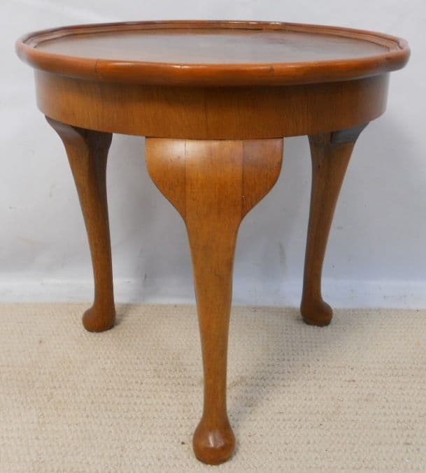 Round Walnut Small Coffee Table Stand