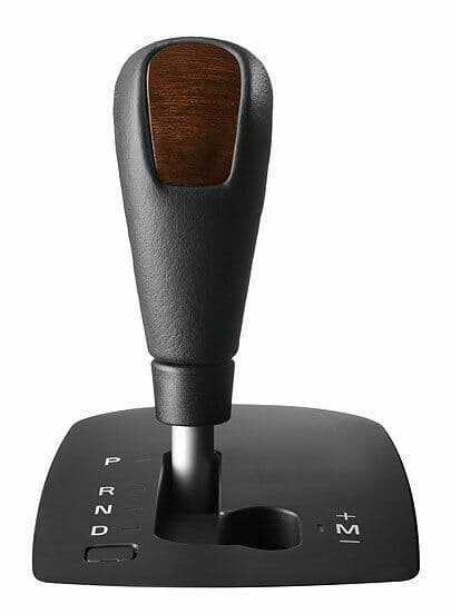 Volvo Gear Shift Knob Leather With Wood Inlay S40/V50 04-12