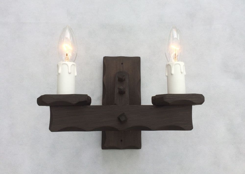 Rustic 2-Light Wooden Wall Light | Tradwoodlights