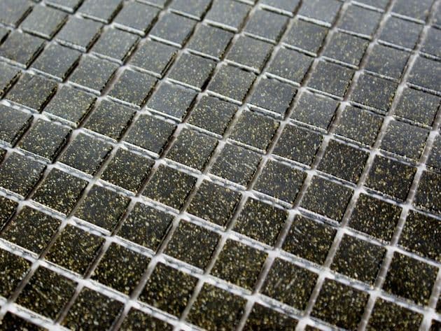 KT Classic Glass Mosaic Glossy Black