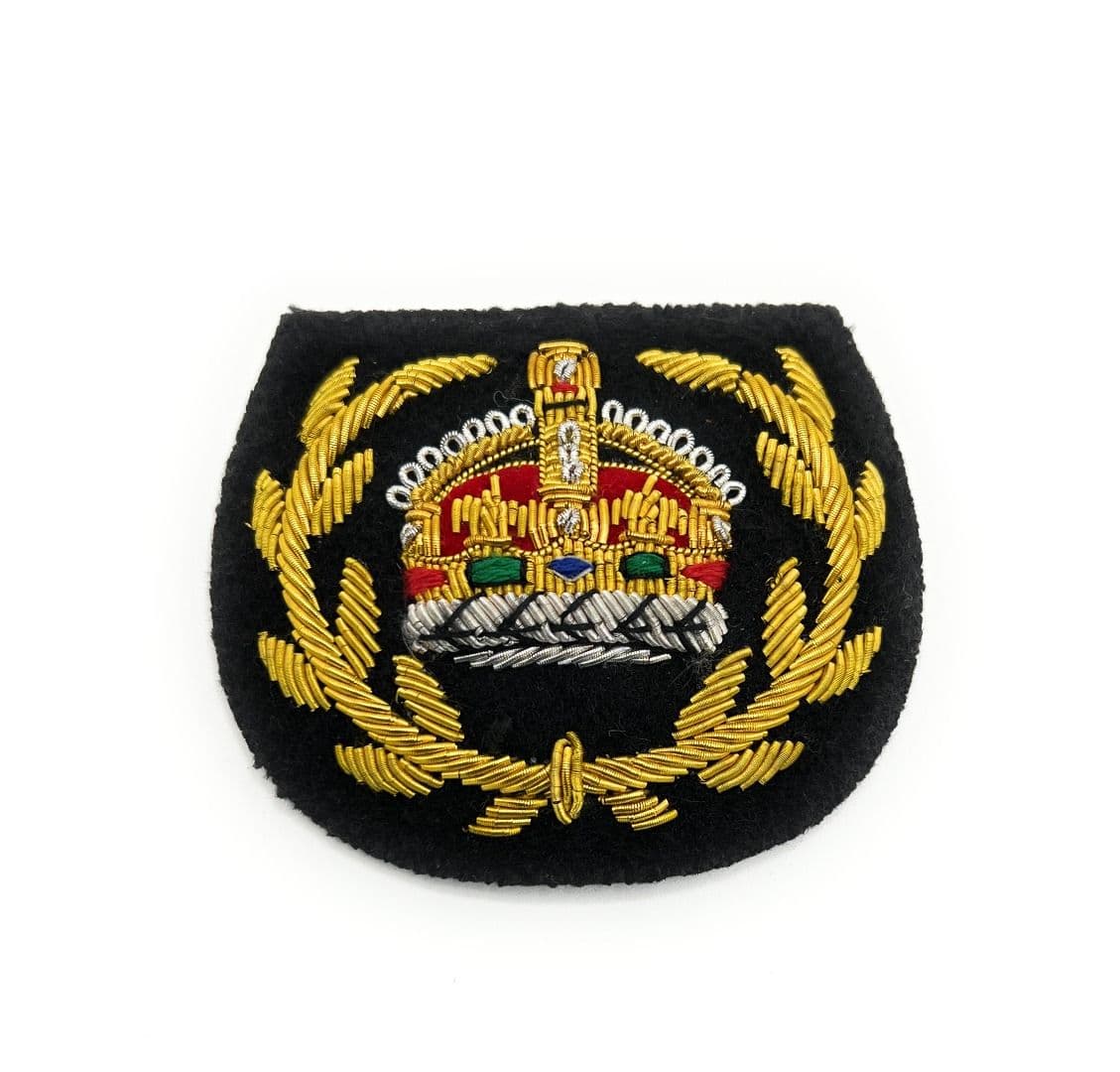 Badge WO2 RQMS CIIIR Crown Warrant Officer in Wreath Gold on Black R2691