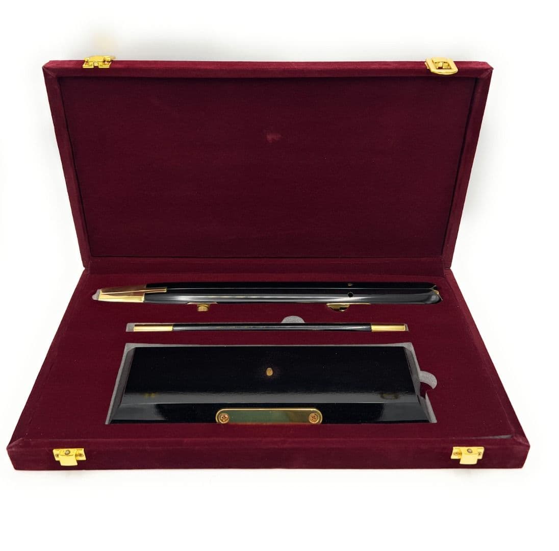 Presentation Pace Stick Rosewood with Brass Mounts with Engraving Plate