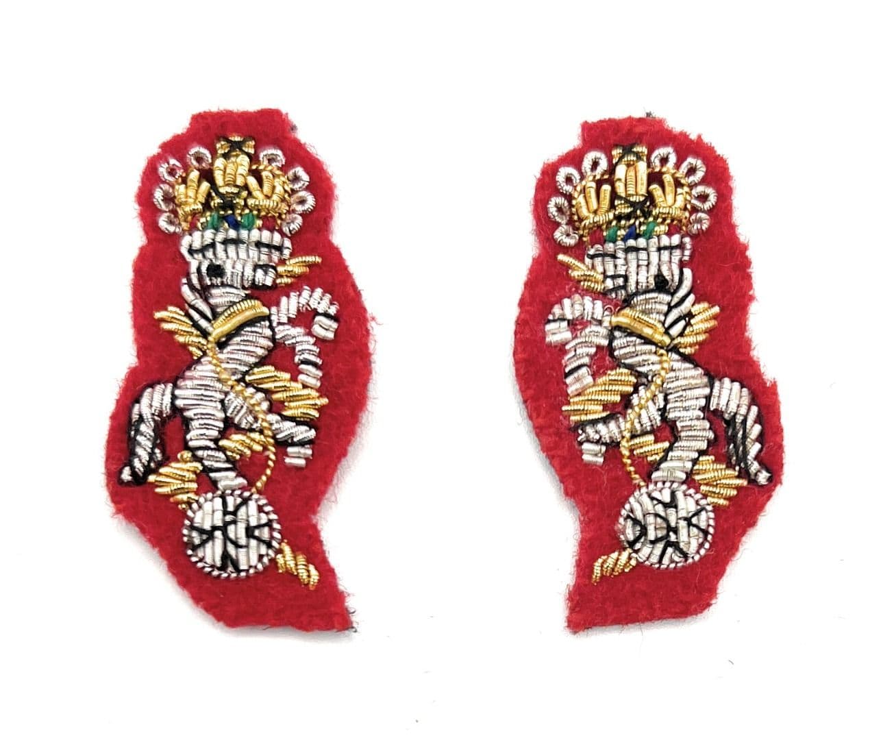 REME Collar Mess Dress Badges for Female Red