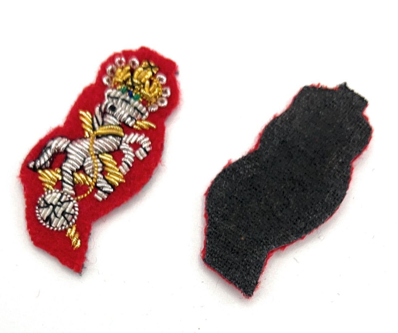 REME Collar Mess Dress Badges for Female Red