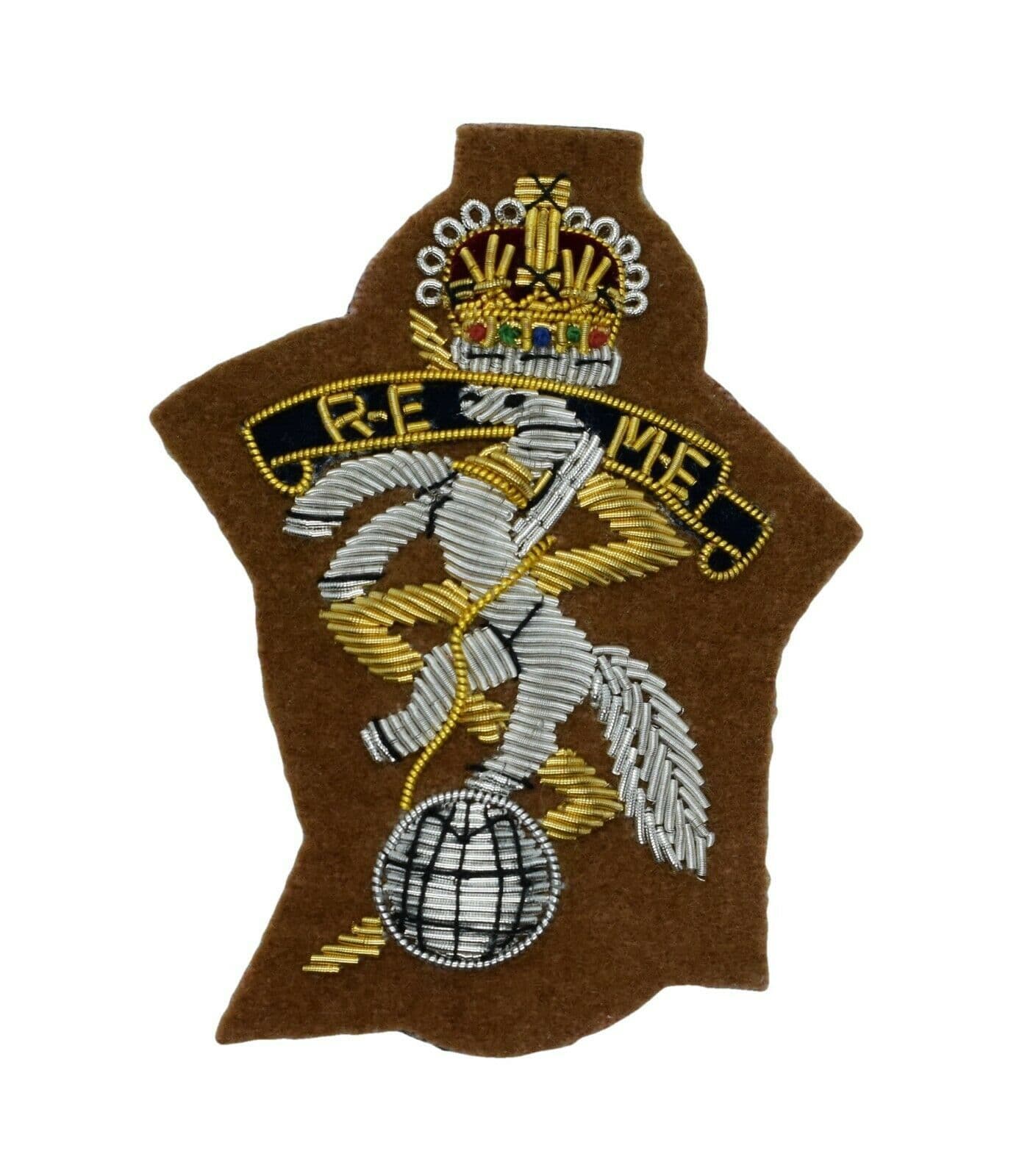 REME Royal Electrical Mechanical Engineers Officers Cap Badge On Sand