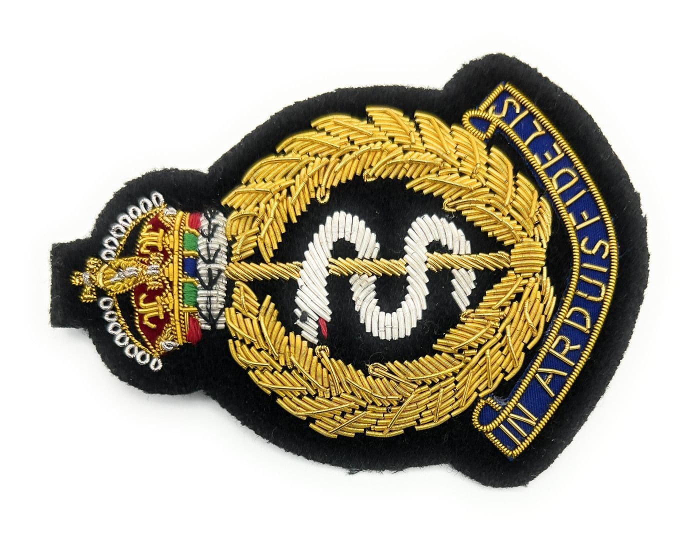 Royal Army Medical Corps RAMC Blazer Badge Kings CrownR2646
