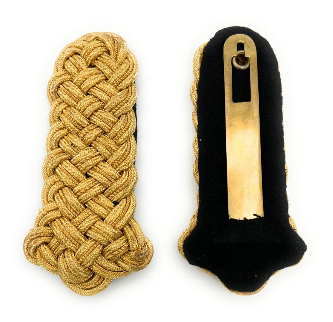 Shoulder Board All Gold Wire Cord Black Backing Female Generals R1708
