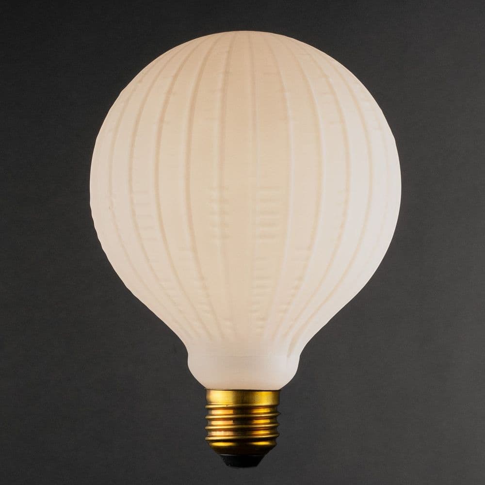 Skelf Globe Porcelain