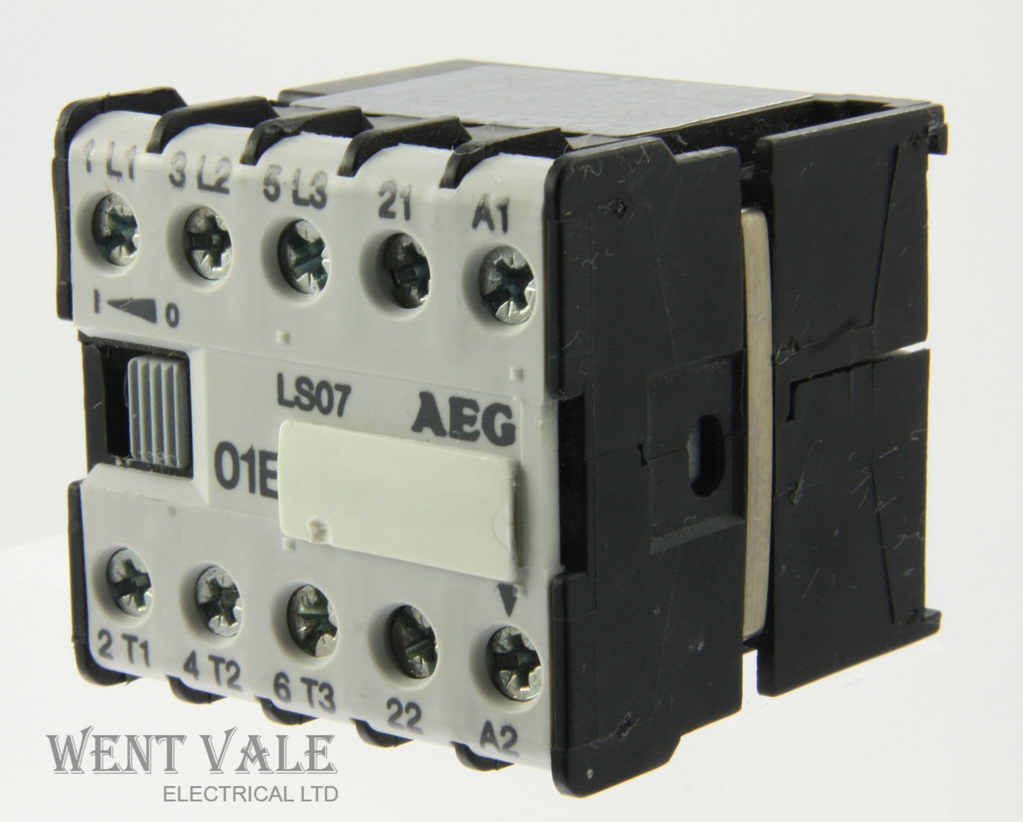 AEG LS07 01E - 910-302-031-99 - 16a 4 Pole Mini Control Relay 15v Coil ...