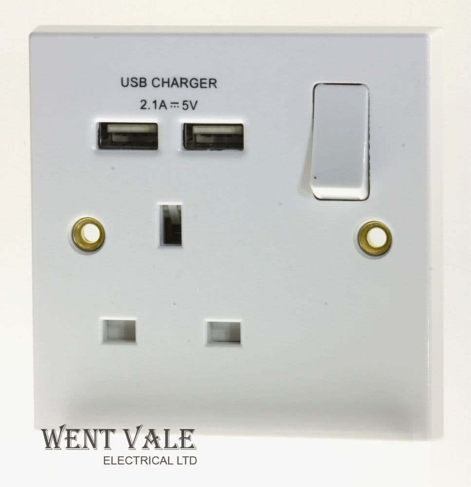 BG 900 Series - 921U2-WS - 13a 1g Single Socket with 2 x USB Outlets New