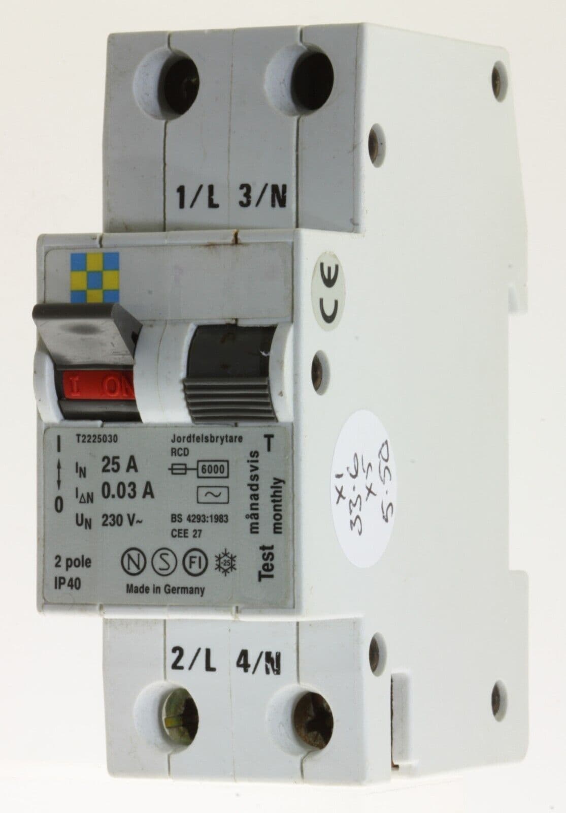 Clipsal T2225030 - 25a 30mA Type AC Double Pole RCD Used