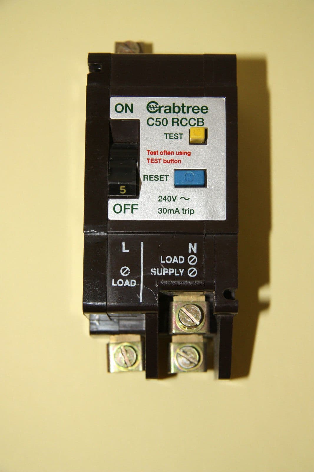 Crabtree C50 - 5105/030 - 5a 30mA Type C Single Pole Neutral RCCB Used