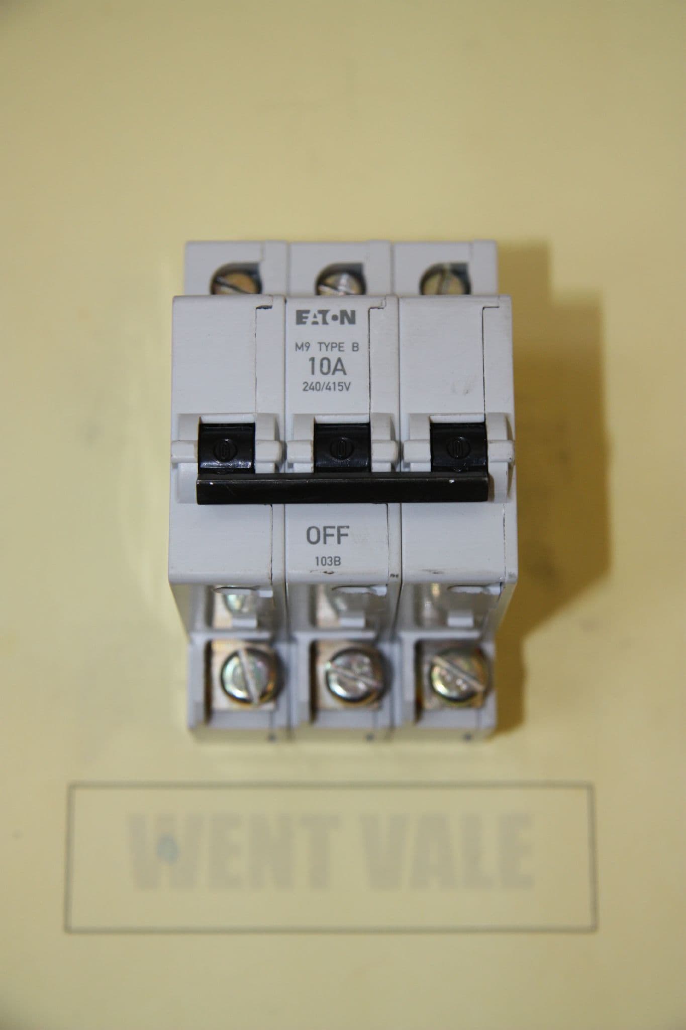 Eaton Memshield 1 103B - 10a Type B Triple Pole MCB Used