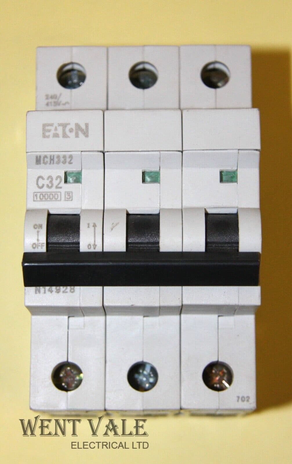 Eaton Memshield 2 - MCH332 - 32a Type C Triple Pole MCB Used